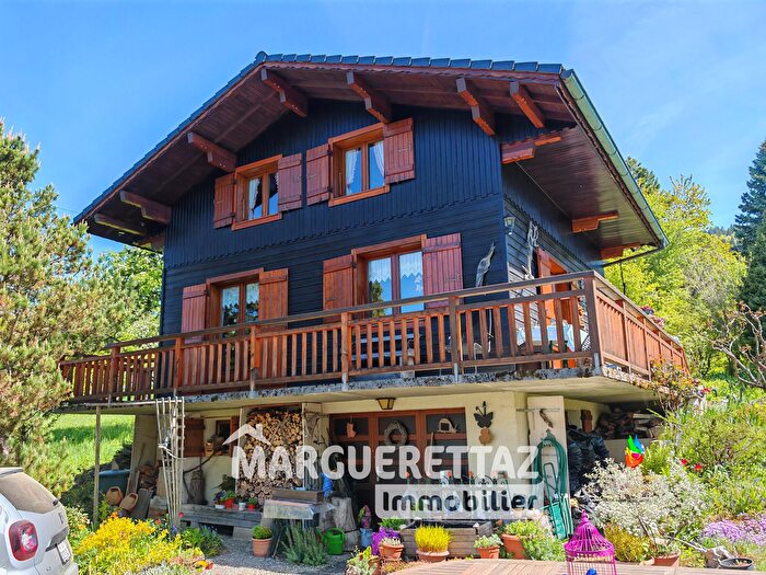 Maison 4 pièces à Mieussy, à vendre