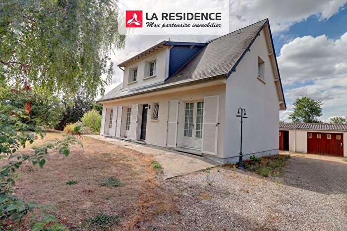 Maison 6 pièces à Cour-Cheverny, à vendre