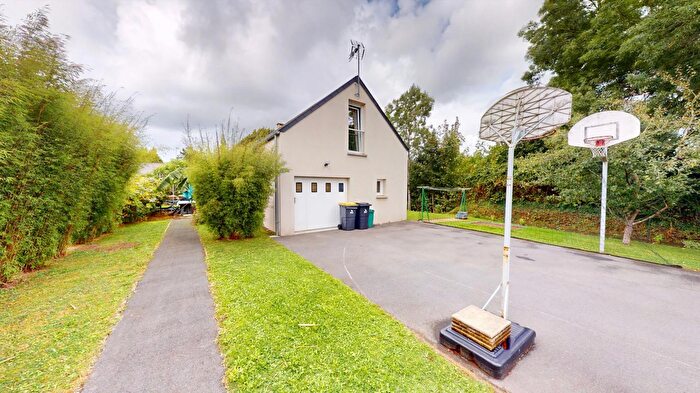 Maison à louer - Valognes - 5 pièces - 4 chambres