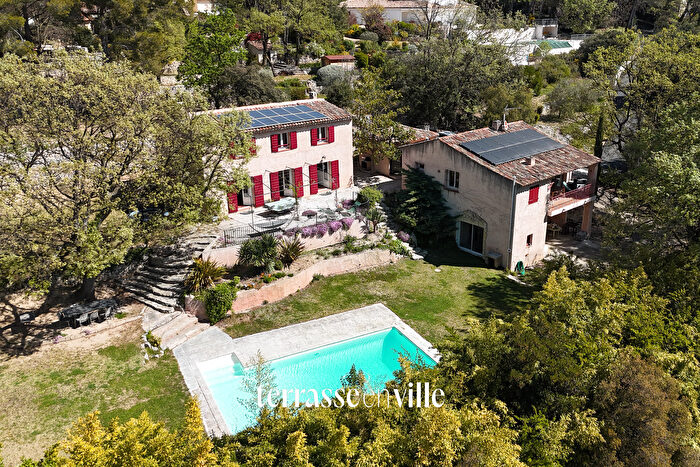 Maison 8 pièces à vendre - Éguilles