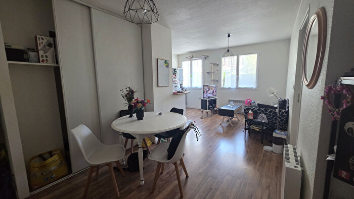 Clermont-Ferrand, Vallières, Sallins, Poncillon - Appartement 3 pièces à louer