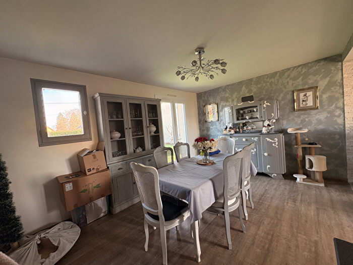 Maison à vendre - Ruaudin - 6 pièces - 5 chambres