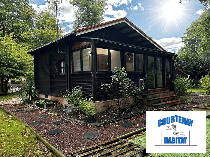 Maison à vendre - Bazoches-sur-le-Betz - 2 pièces - 1 chambre