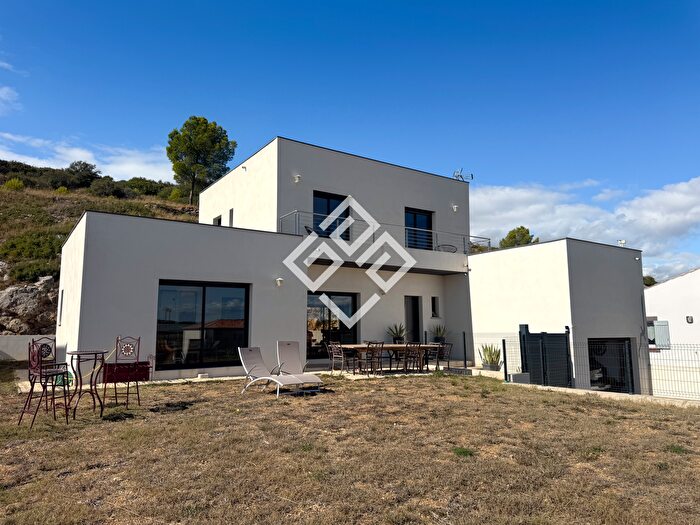 Maison à vendre - Montredon-des-Corbières - 5 pièces - 4 chambres