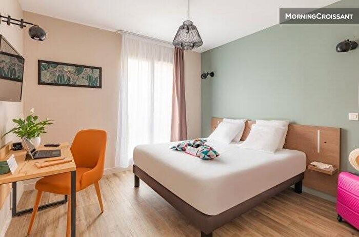 Appartement à louer - École Joseph Bara-Groupe scolaire Carnot-Hôtel de Ville, Agen - 1 pièce