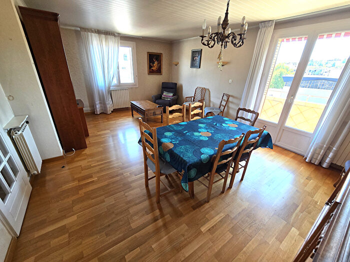 Appartement 4 pièces à Cran-Gevrier, Centre-ville, Le Vernay, Les Iles, à vendre