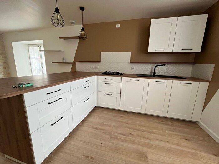 Maison 4 pièces à Nersac, à louer