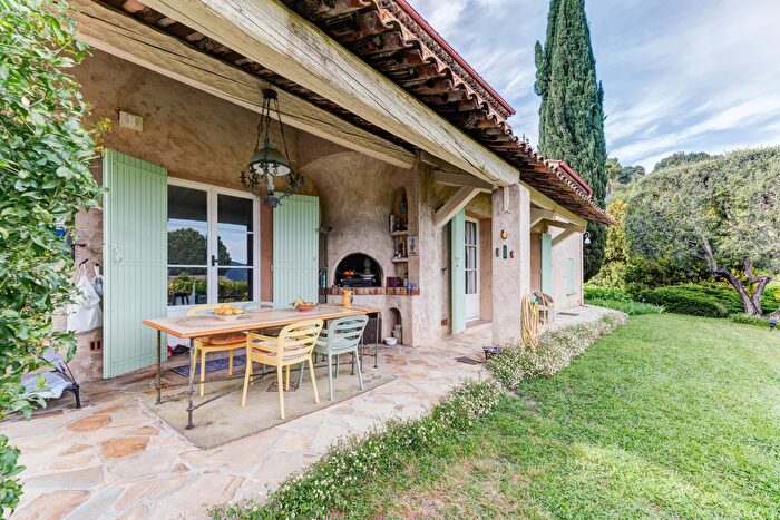 Maisons à vendre et appartements à louer - 1