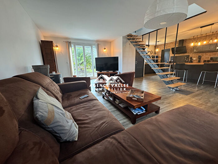 Maison à vendre - Saint-Germain-lès-Corbeil - 5 pièces - 3 chambres