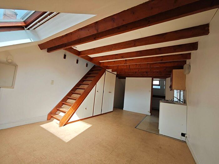 Épernon - Appartement 1 pièce à louer