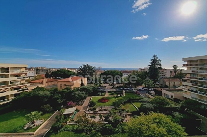 Appartement 5 pièces à vendre - Vallauris