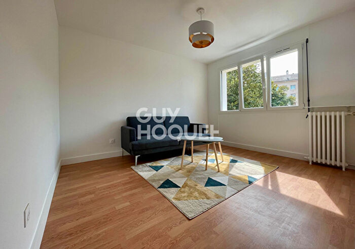 Appartement à louer - Juvisy-sur-Orge, Centre-ville, Entrevoies, Seine - 2 pièces - 1 chambre