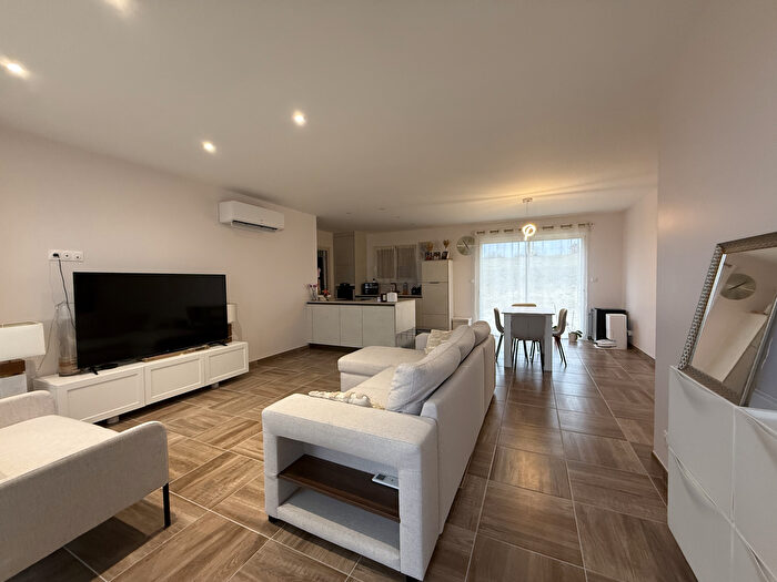 Maison à vendre - Saint-Germain-des-Fossés - 4 pièces - 4 chambres