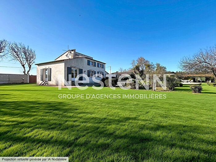 Maison à vendre - Arles, Pont de Crau, Moulès - 7 pièces - 6 chambres