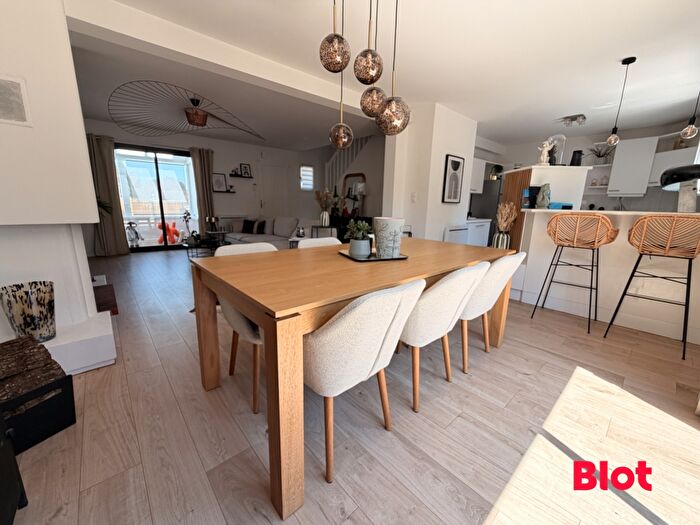 Bréal-sous-Montfort : Maison 6 pièces à vendre