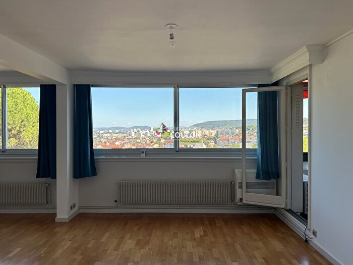 Appartement 3 pièces à louer - Chamalières, Hauteurs de Chamalières, Les Savarounes