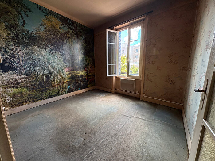 Lyon 8ème, Bachut, Transvaal : Appartement 2 pièces à vendre