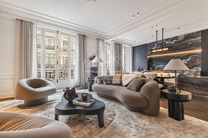 Appartement à vendre - Paris e , Triangle dOr - 5 pièces - 3 chambres