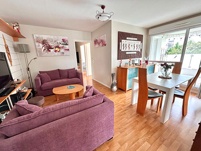 Appartement à vendre - Nanterre, Mont Valérien - 4 pièces - 3 chambres