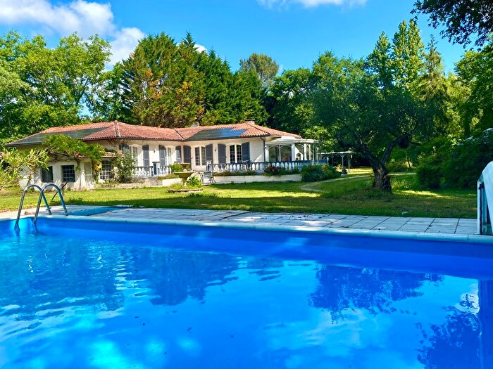 Maison à vendre - Laglorieuse - 6 pièces - 5 chambres