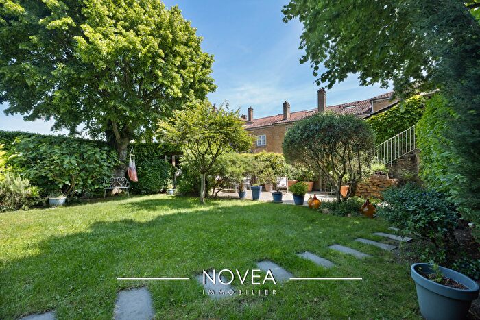 Maison à vendre - Lissieu - 5 pièces - 4 chambres