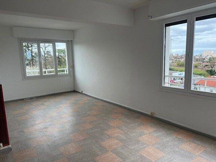 Appartement à louer - La Glacière-Labatut, Mérignac - 3 pièces - 2 chambres