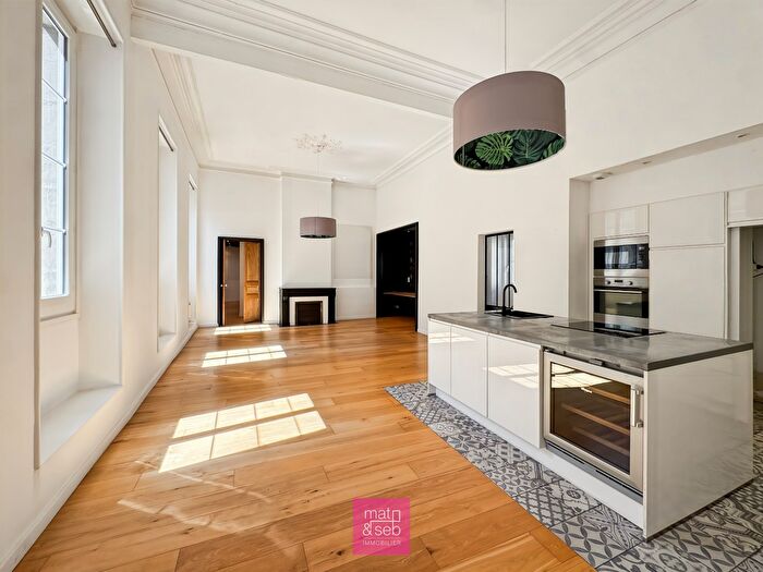 Appartement à vendre - Nîmes, Gambetta - 5 pièces - 4 chambres