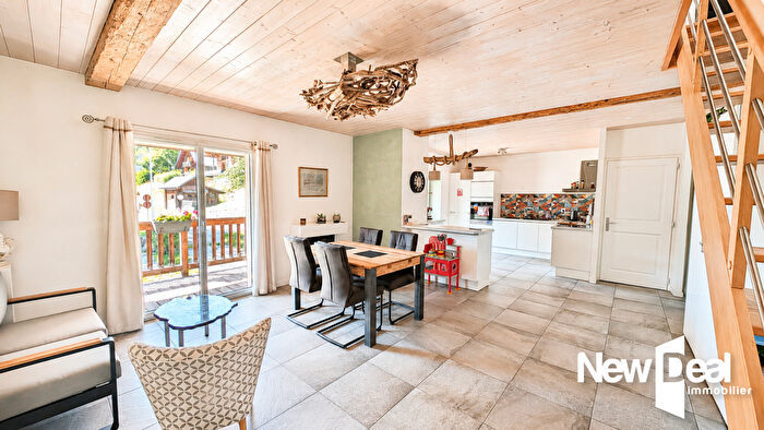 Appartement 5 pièces à Dingy-Saint-Clair, à vendre