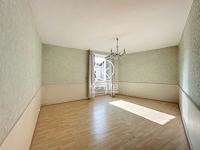 Maison à vendre - Saint-Forgeux - 5 pièces - 3 chambres