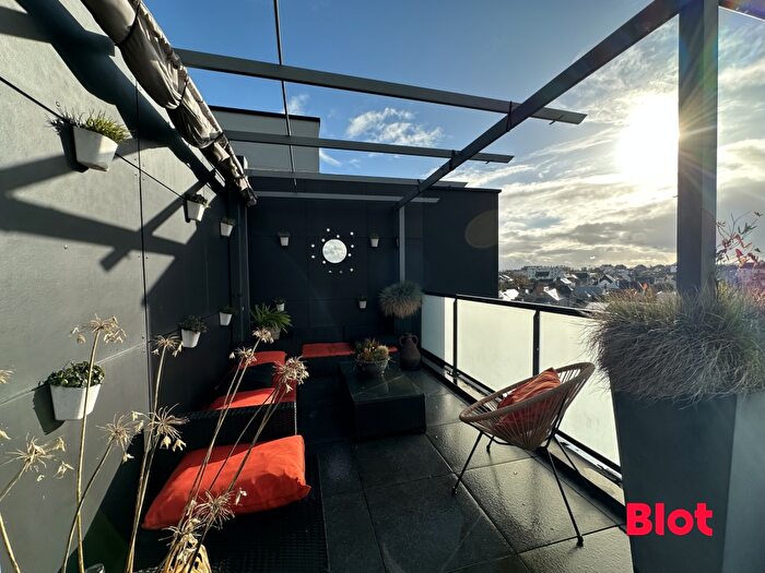 Appartement à vendre - Quartiers Sud-Est, Francisco Ferrer - 3 pièces - 2 chambres