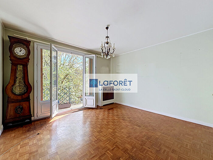 Appartement 3 pièces à vendre - La Celle-Saint-Cloud, La Chataigneraie
