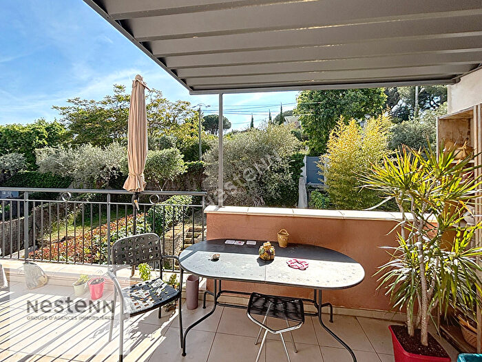 Appartement à vendre - Saint-Cyr-sur-Mer, Les Lecques, Caylar, Cap Saint-Louis, Plage - 3 pièces - 2 chambres