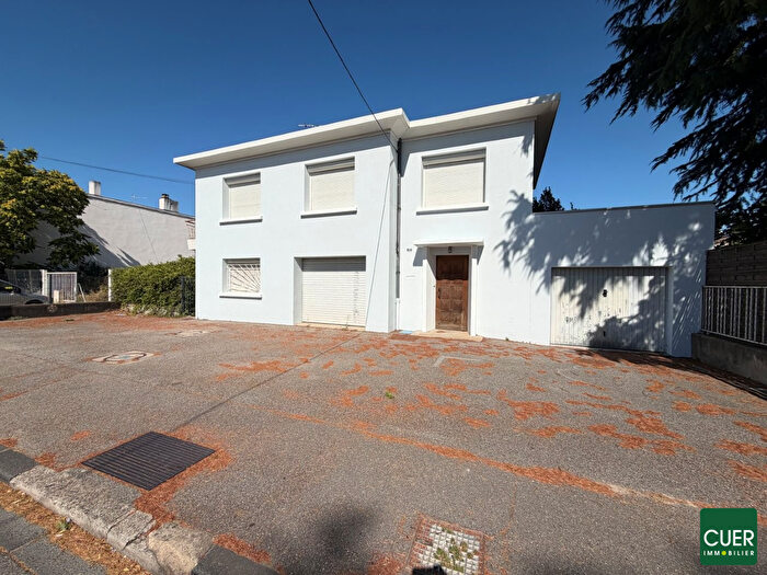 Valence, Fontlozier - Maison 7 pièces à vendre