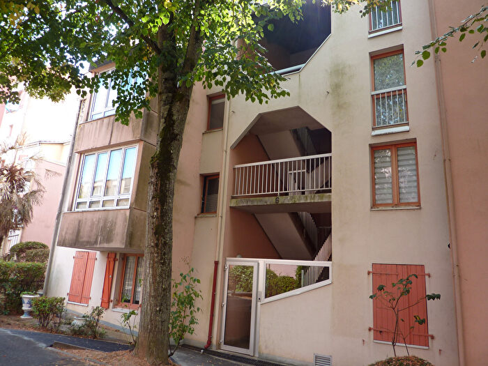Appartement 2 pièces à vendre - Les Ulis, Berry, Saintonge