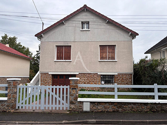 Maison à vendre - Yerres, Taillis, Garenne - 4 pièces - 2 chambres
