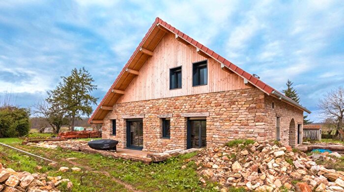 Maison à vendre - Champagney - 7 pièces - 5 chambres