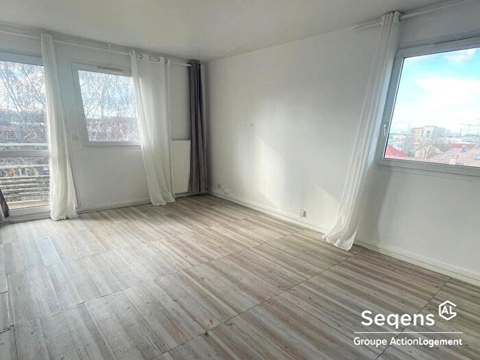 Appartement à vendre - Élancourt, Clé Saint-Pierre, Pissaloup, La Revanche - 4 pièces - 3 chambres