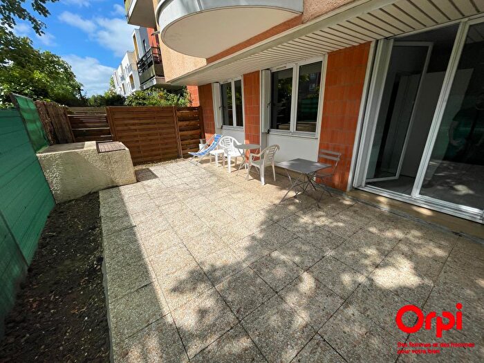 Appartement à vendre - Guyancourt, Le Parc, Les Saules - 1 pièce