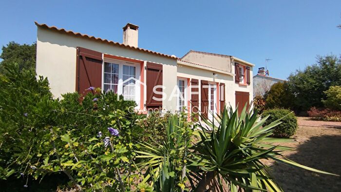Landevieille - Maison 5 pièces à vendre