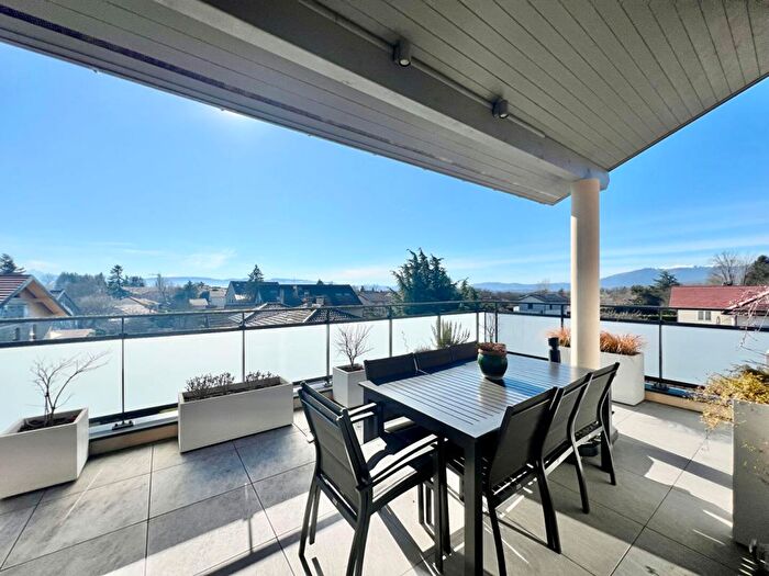 Appartement à vendre - Crozet - 3 pièces - 2 chambres