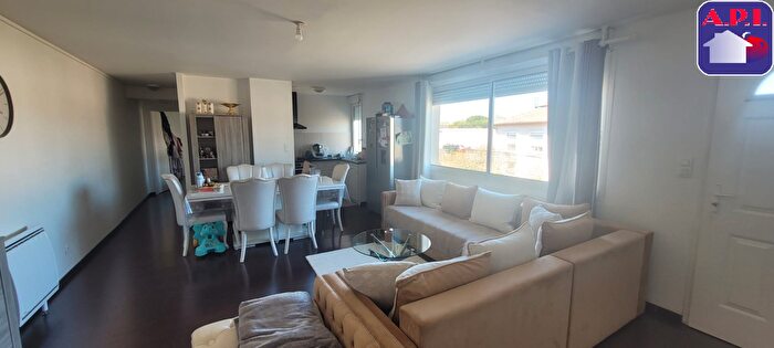Appartement à louer - Saint-Jean-du-Falga - 3 pièces - 2 chambres
