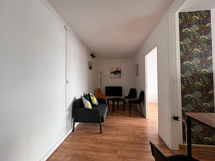 Appartement à vendre - Mons-en-Bar ul, Europe - 4 pièces - 3 chambres
