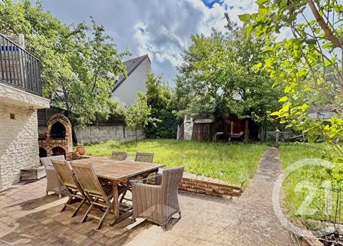 Sartrouville, La Plaine : Maison 7 pièces à vendre