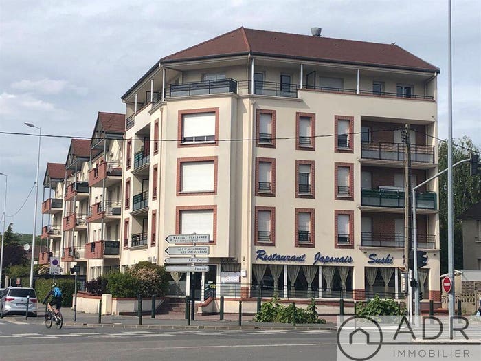 Jules Lamant et Ses Fils, Neuilly-sur-Marne : Appartement 1 pièce à louer