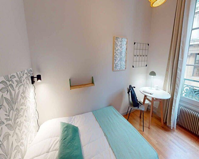Presqu'île, Centre ville, Cordeliers, Lyon 2ème arrondissement : Appartement 7 pièces à louer