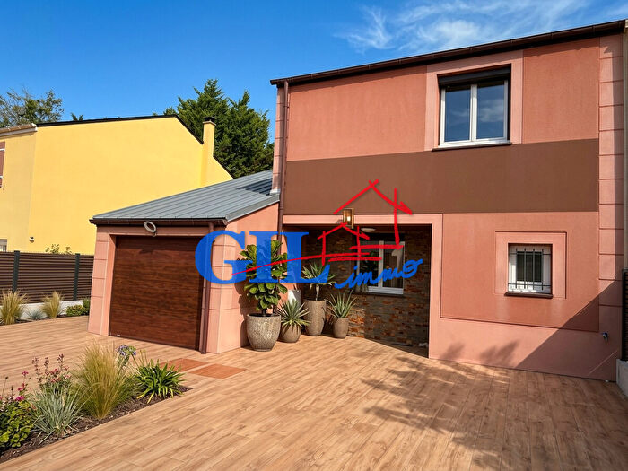 Maison 6 pièces à vendre - Savigny-le-Temple, Plessis la Forêt