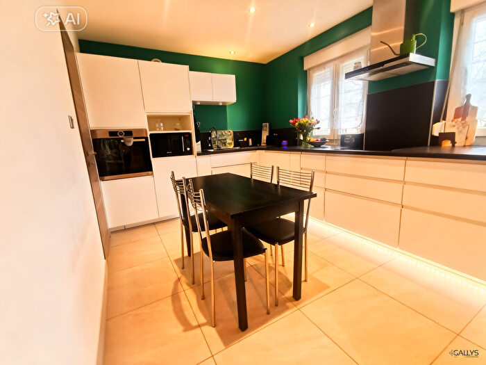 Maison à vendre - Bertrange - 4 pièces - 2 chambres