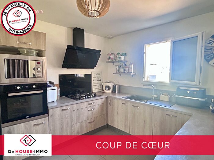 Maison 5 pièces à Masseilles, à vendre