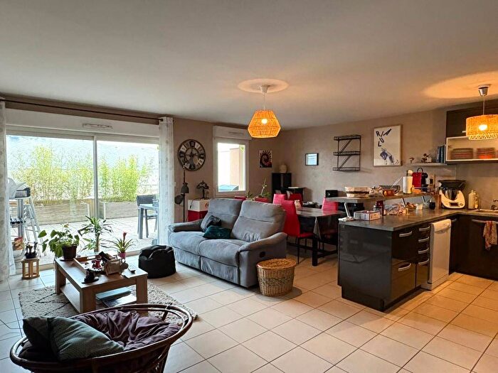 Balquieres-Secteur Rural, Onet-le-Château : Appartement 3 pièces à louer