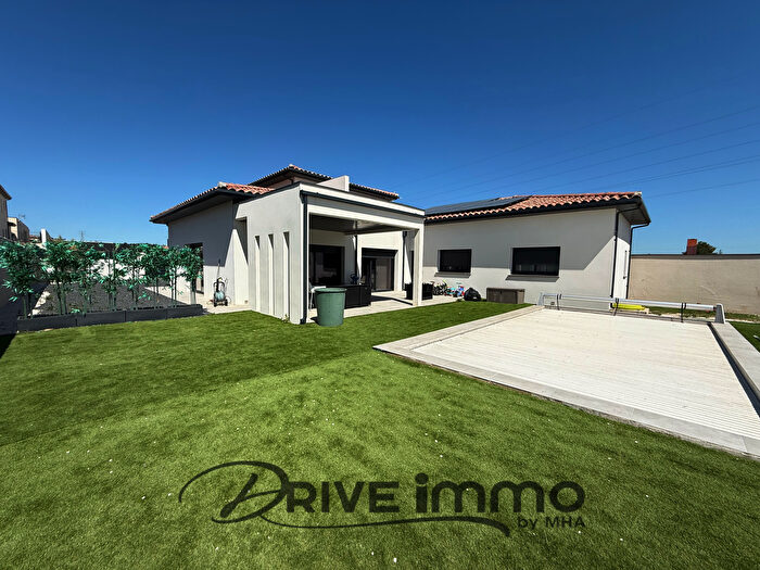 Maison à vendre - Narbonne - 5 pièces - 4 chambres